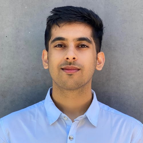 Bachelor of Business Administration (BBA) Degree in Dubai